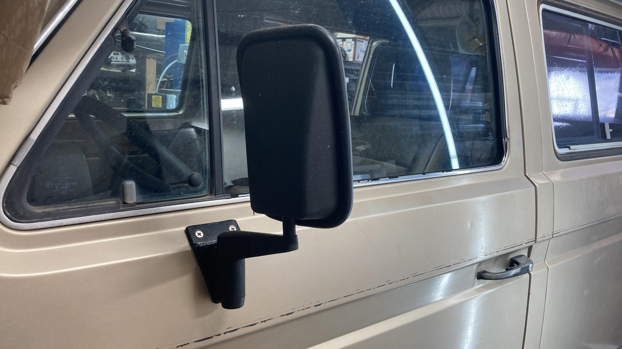 TheSamba.com :: Vanagon - View topic - DIY Defender mirrors